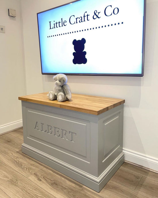 Personalised Traditional Oak Toy Box – Little Craft and Co